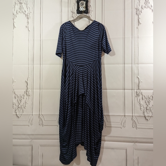 Comfy USA | Dresses | Comfy Usa Parachute Asymmetrical Dress Blue Black ...